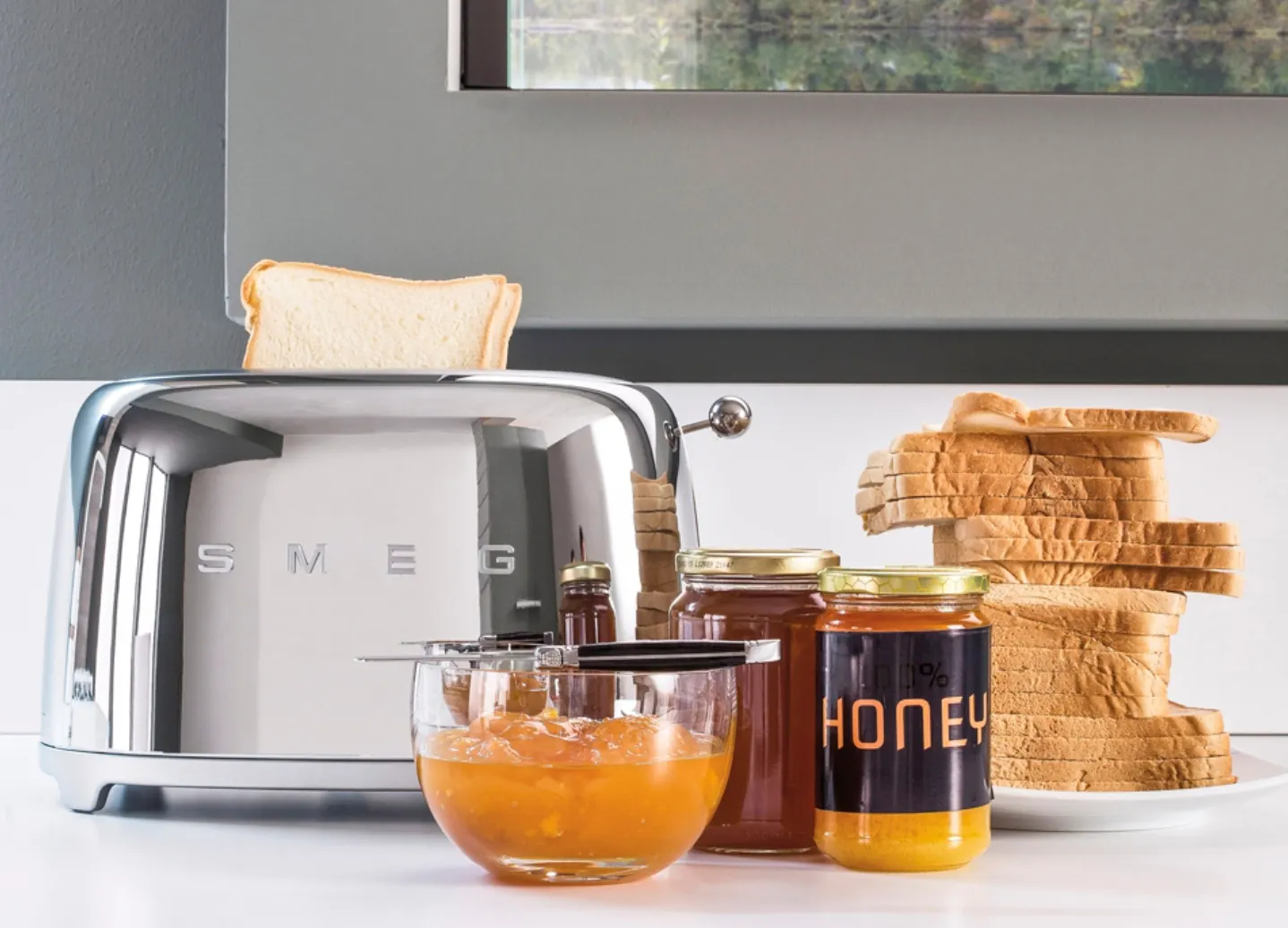 Smeg 2-Slice Toaster - Chrome, SMEG Appliances | HipVan
