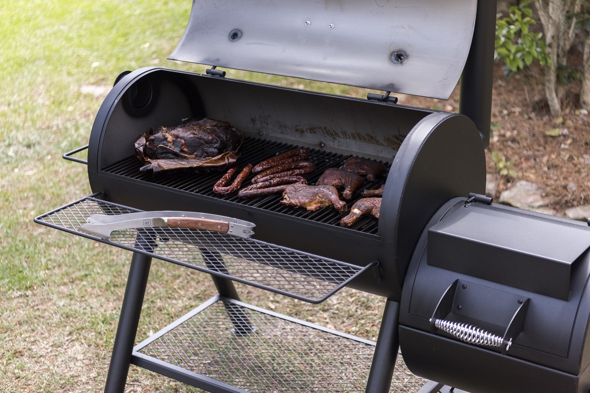 Char-Broil Longhorn 64" Reverse Flow Offset Smoker BBQ Grill, Char ...