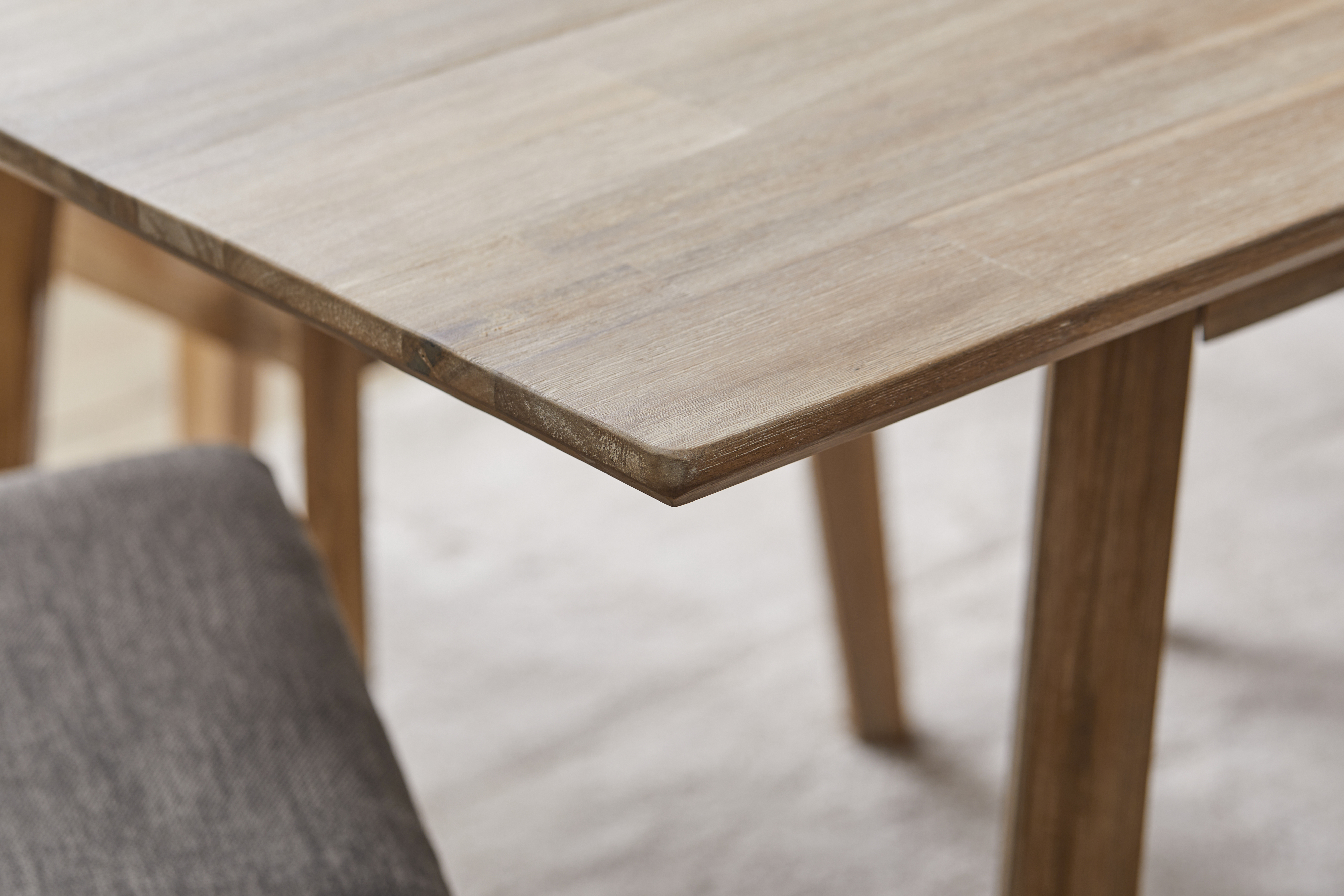 Leland Extendable Dining Table 1.6m-2m, Leland by HipVan | HipVan