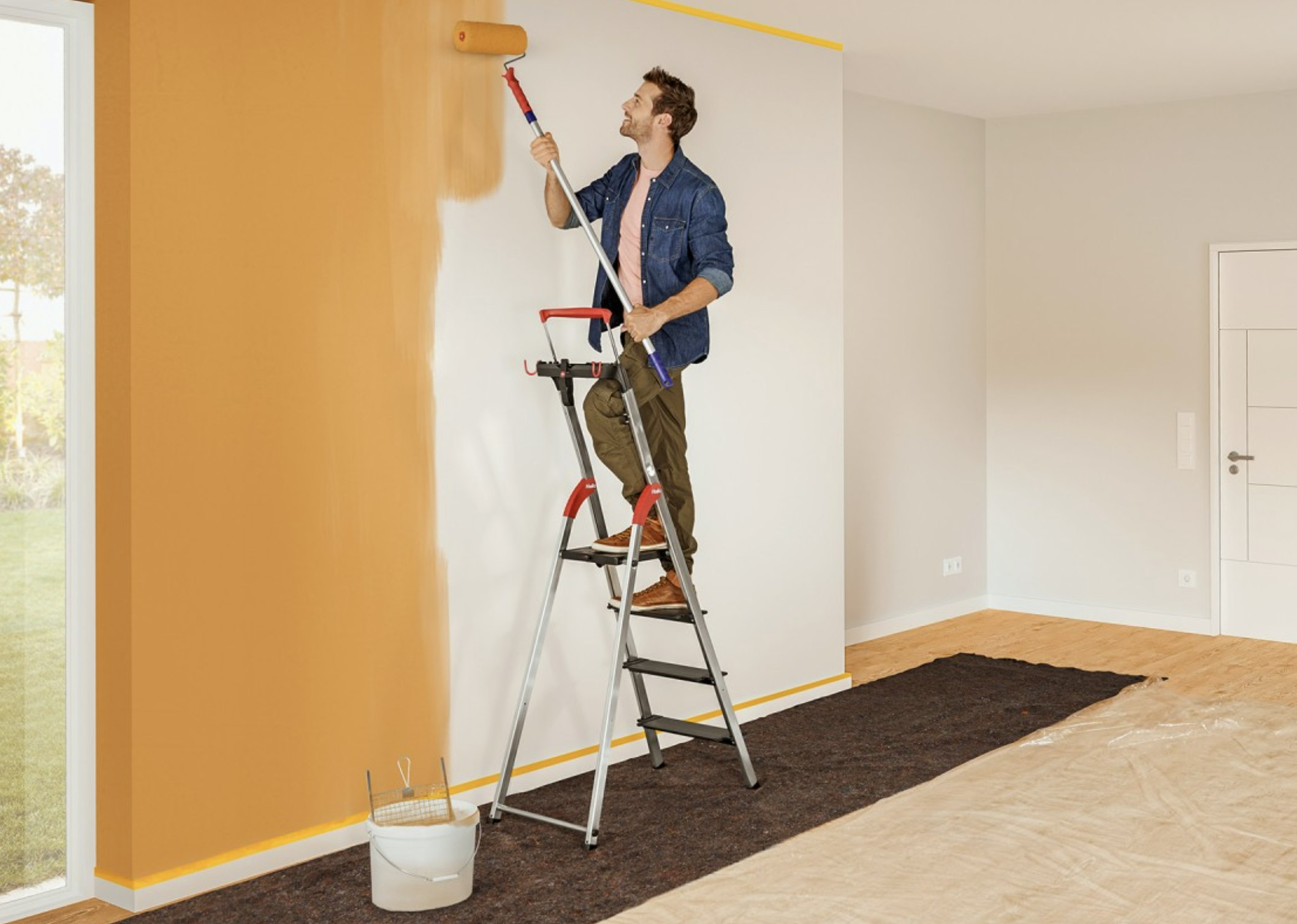 Hailo L100 Aluminium 8 Step Folding Ladder, Hailo | HipVan