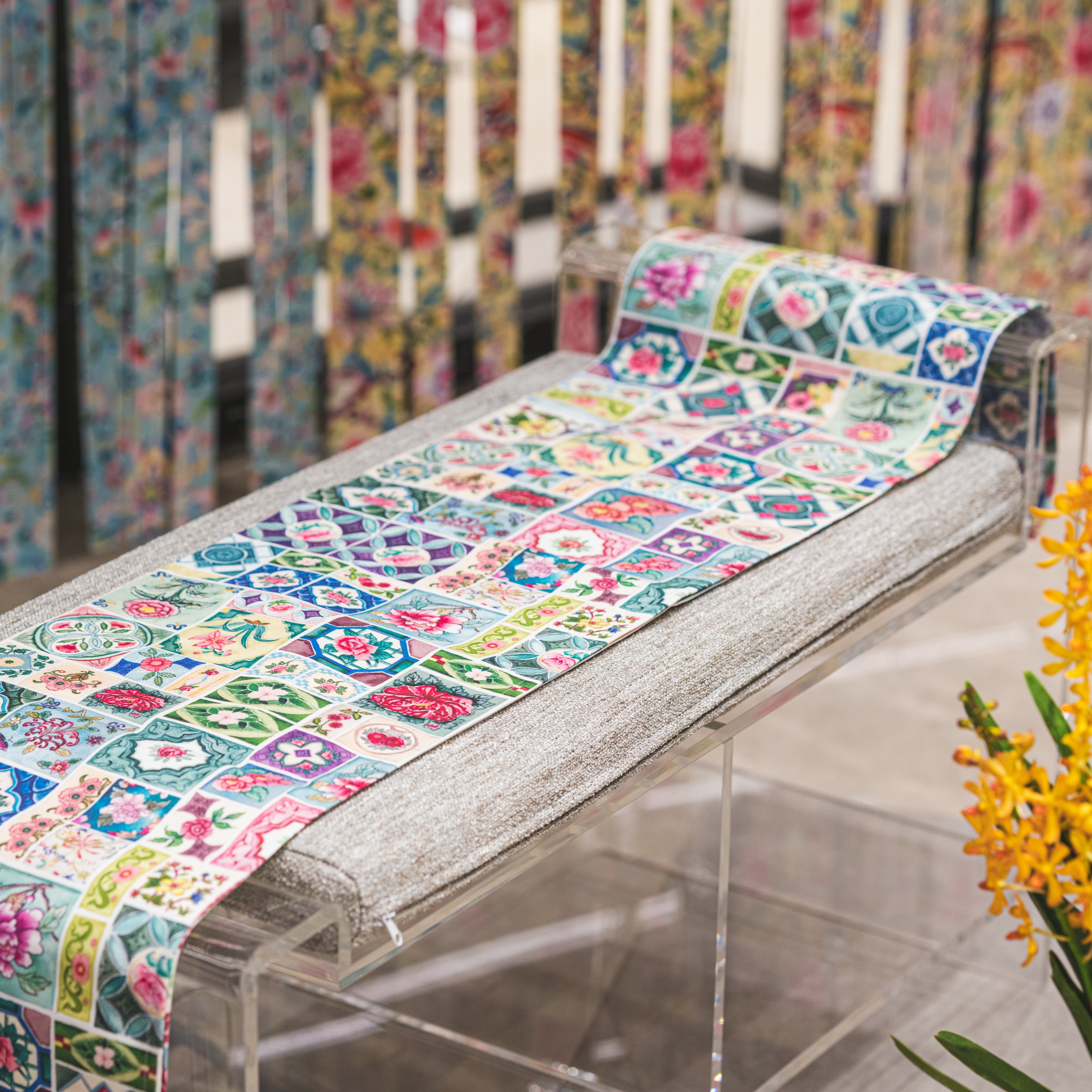 Singlapa Peranakan Tiles Table Runner (2 Sizes), Singlapa | HipVan