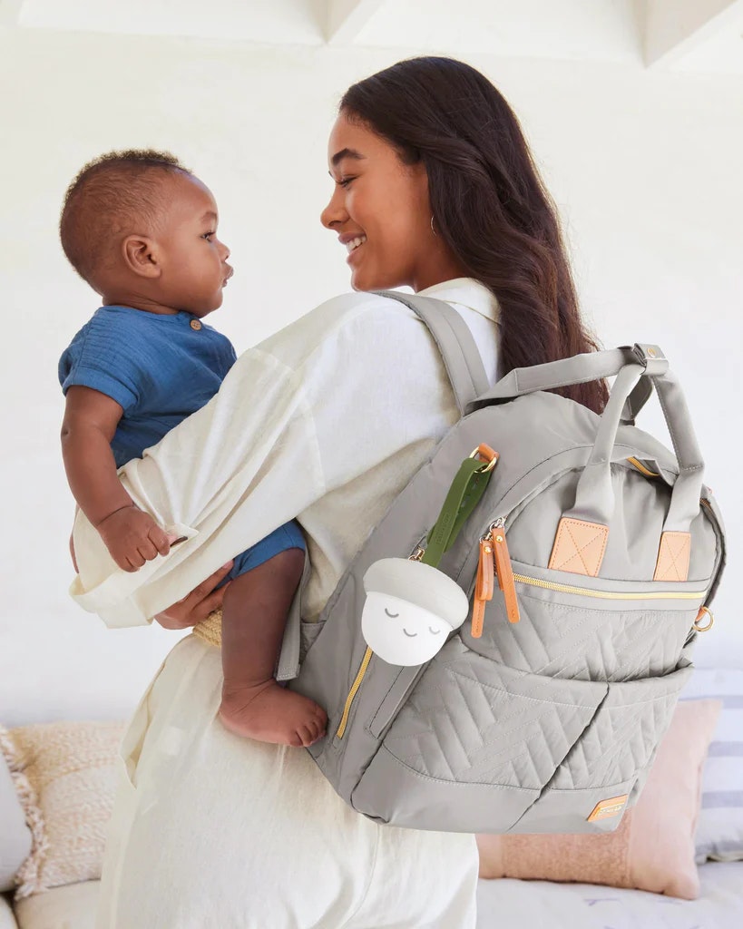 Skip Hop Glow with Me Portable Acorn Sound Machine, Skip Hop Kids ...