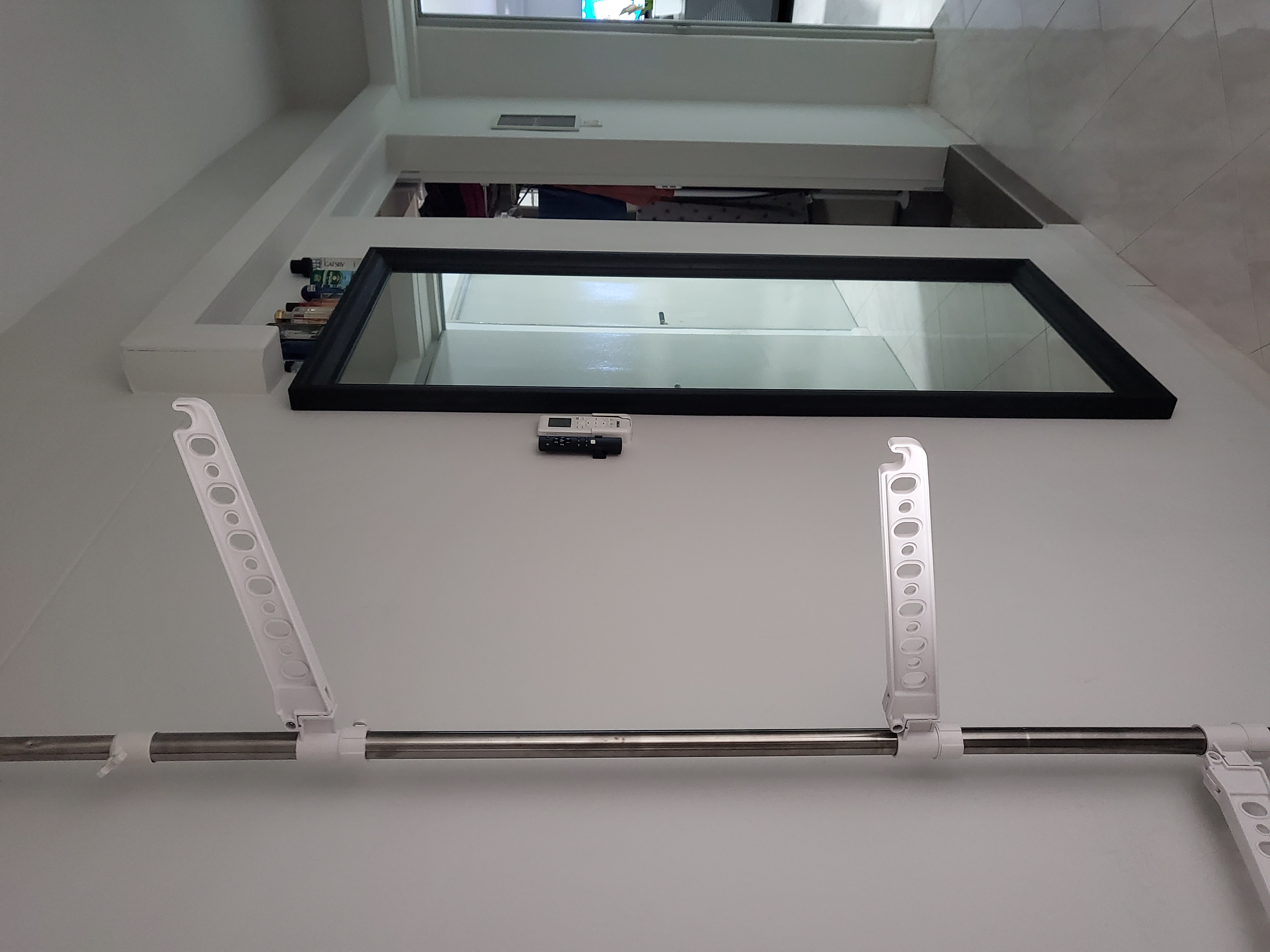 HEIAN Laundry Hanger Standing Pole Rack - White, HEIAN Shindo | HipVan